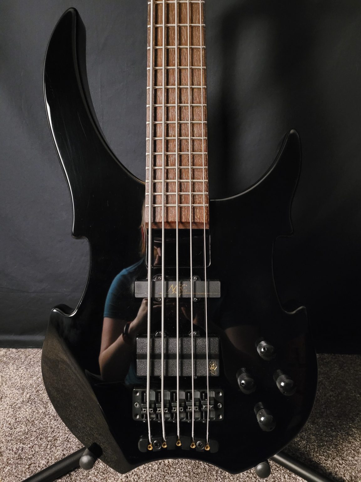 Pre-owned Basses | Bass Guitars Available | Bass North