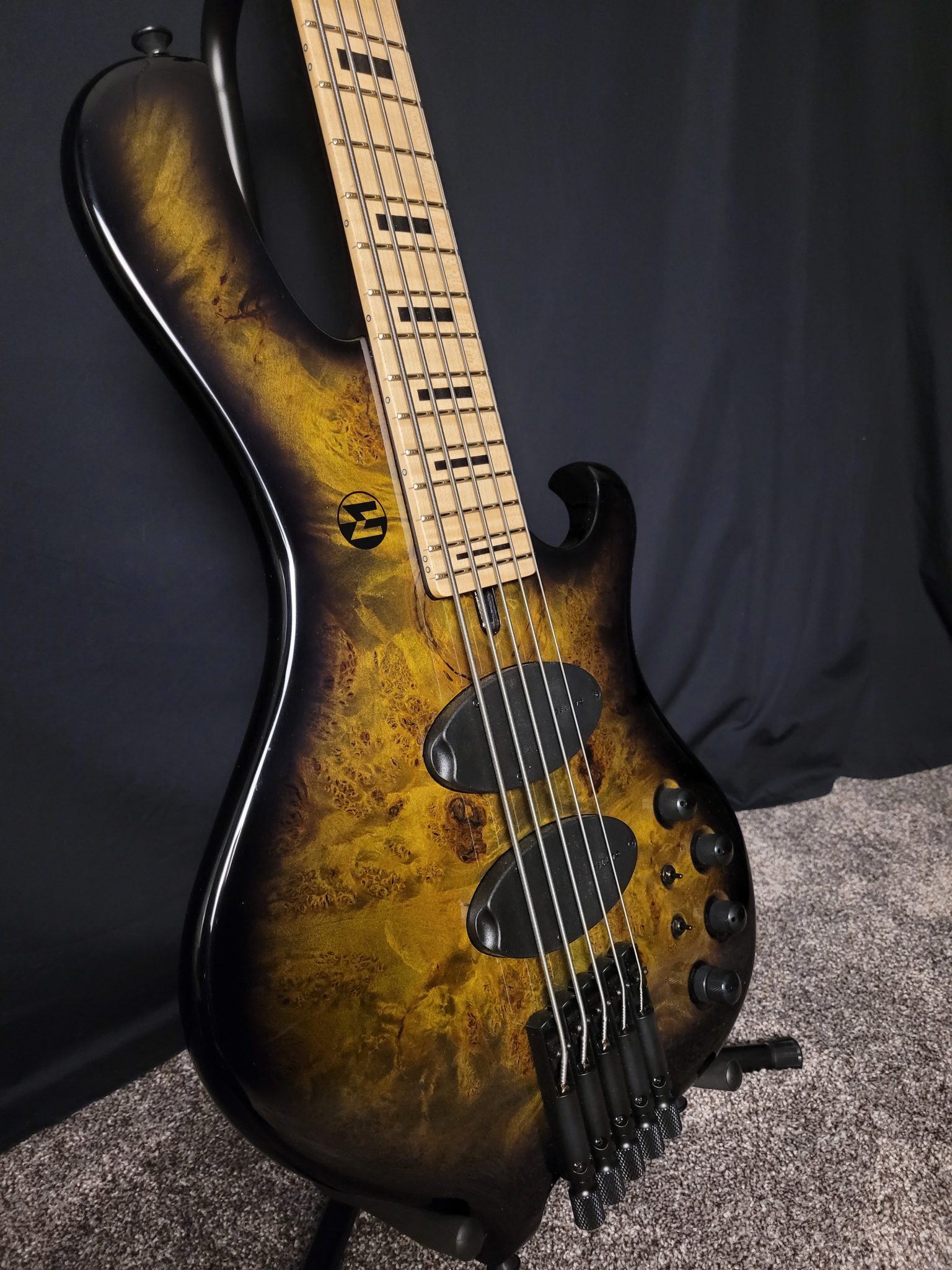 Maruszczyk Headless Frog, 5-String, Olive Green BurstON SALE!! | Bass North