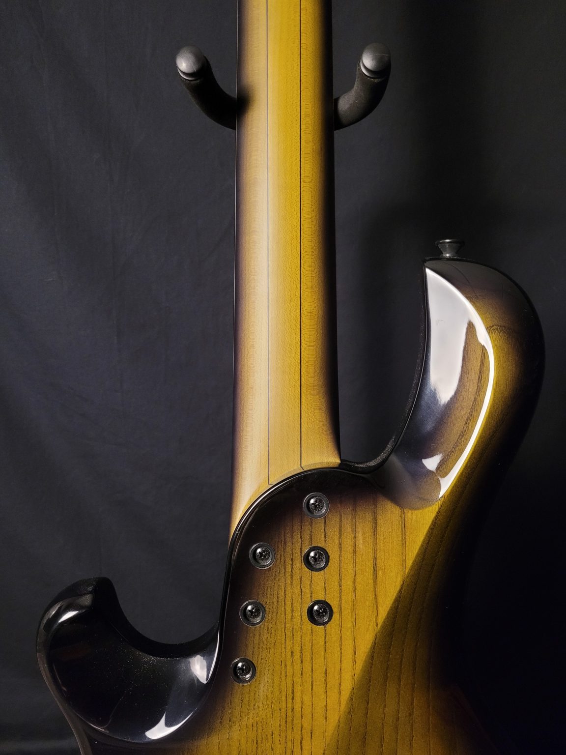 Maruszczyk Headless Frog, 5-String, Olive Green BurstON SALE!! | Bass North