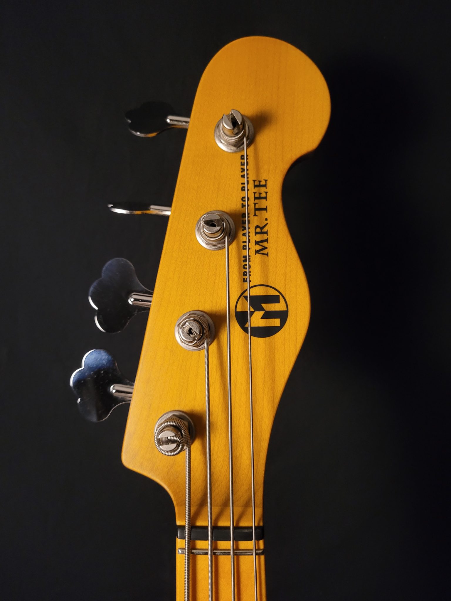 Maruszczyk Mr. Tee, 30" Short Scale, 3 Tone SunburstIn Stock | Bass North