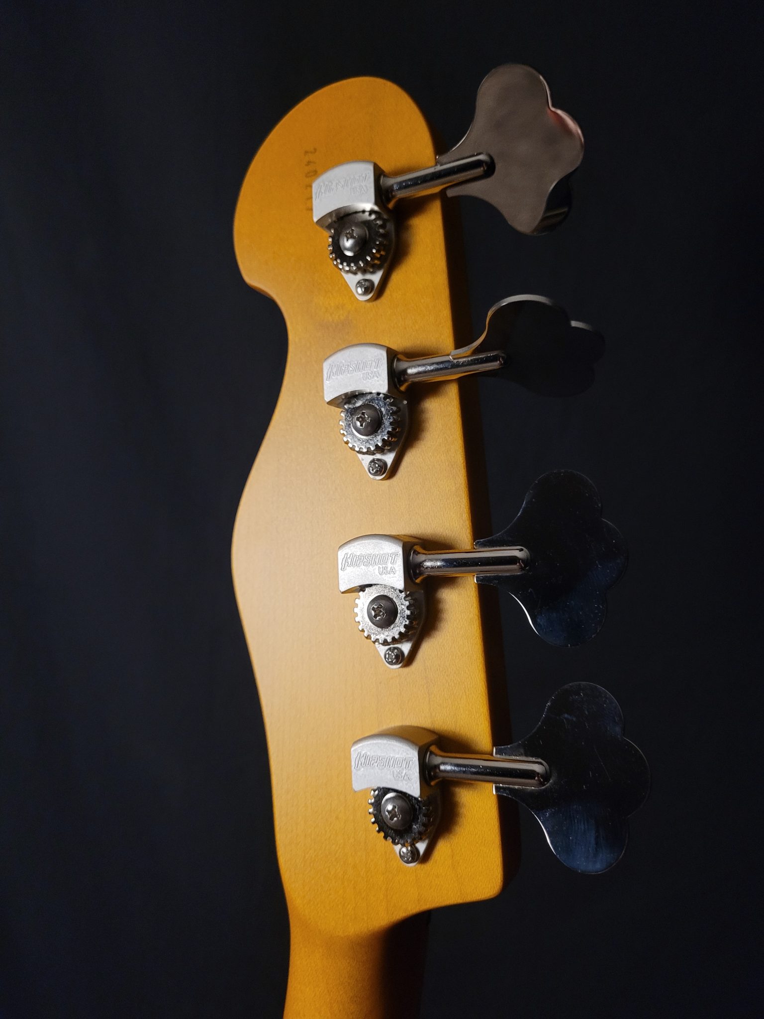 Maruszczyk Mr. Tee, 30" Short Scale, 3 Tone SunburstIn Stock | Bass North