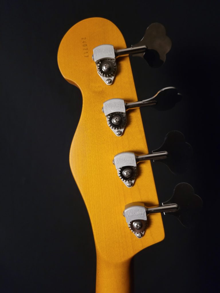 Maruszczyk Mr. Tee, 30" Short Scale, 3 Tone SunburstIn Stock | Bass North