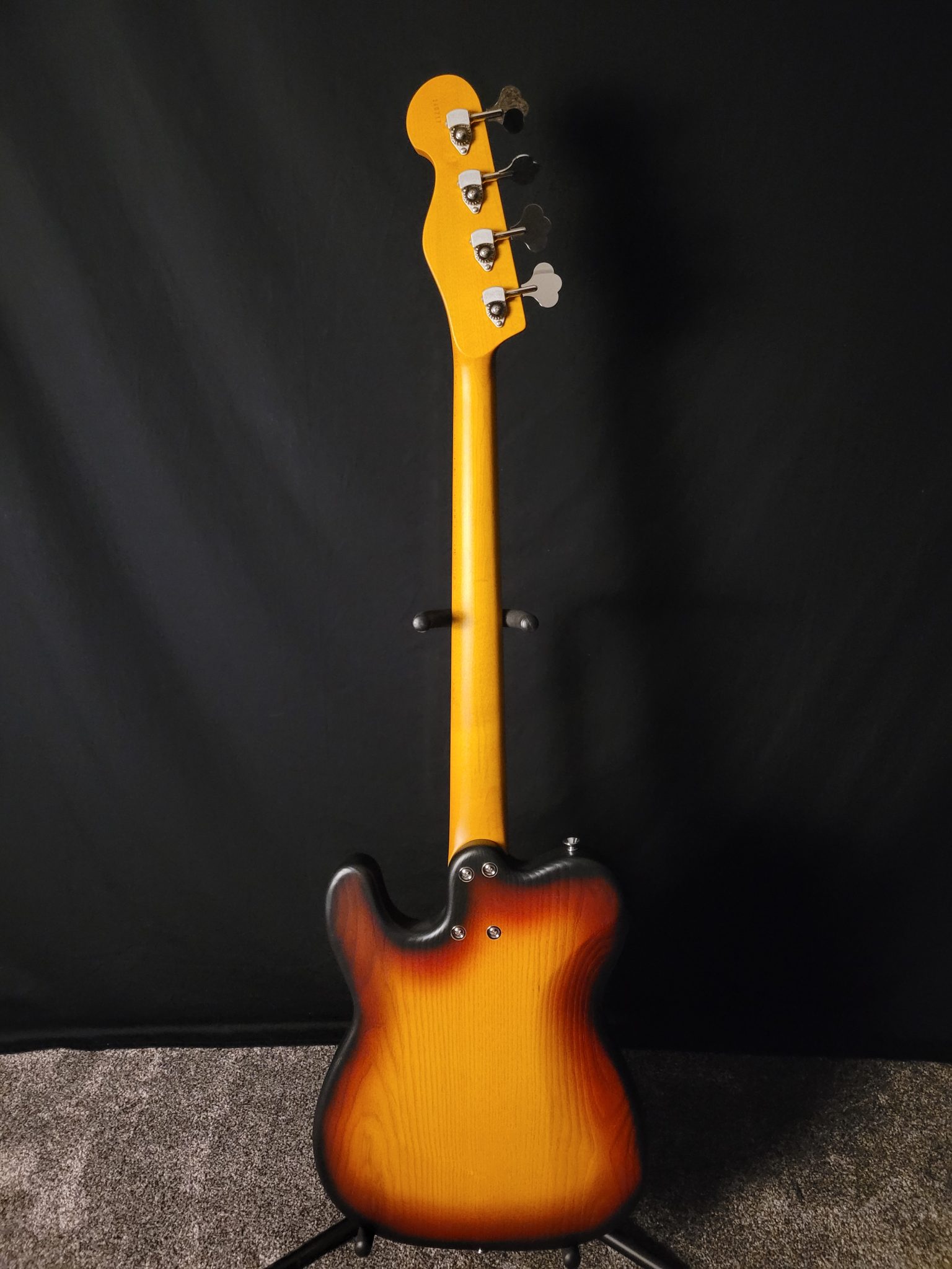Maruszczyk Mr. Tee, 30" Short Scale, 3 Tone SunburstIn Stock | Bass North